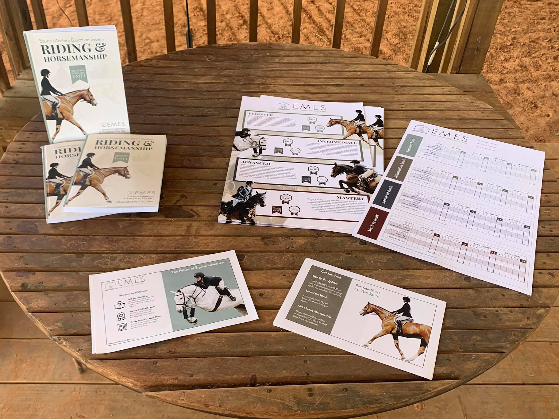 Shop EMES – EMES Academy